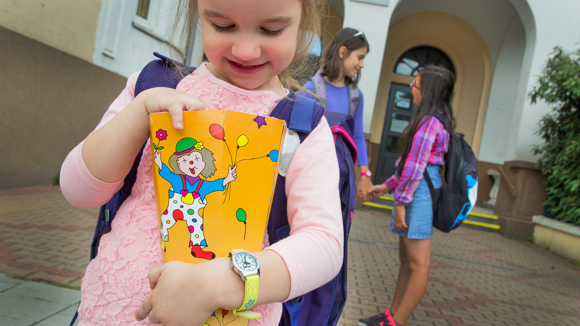 6 Things you should consider before buying children's watch