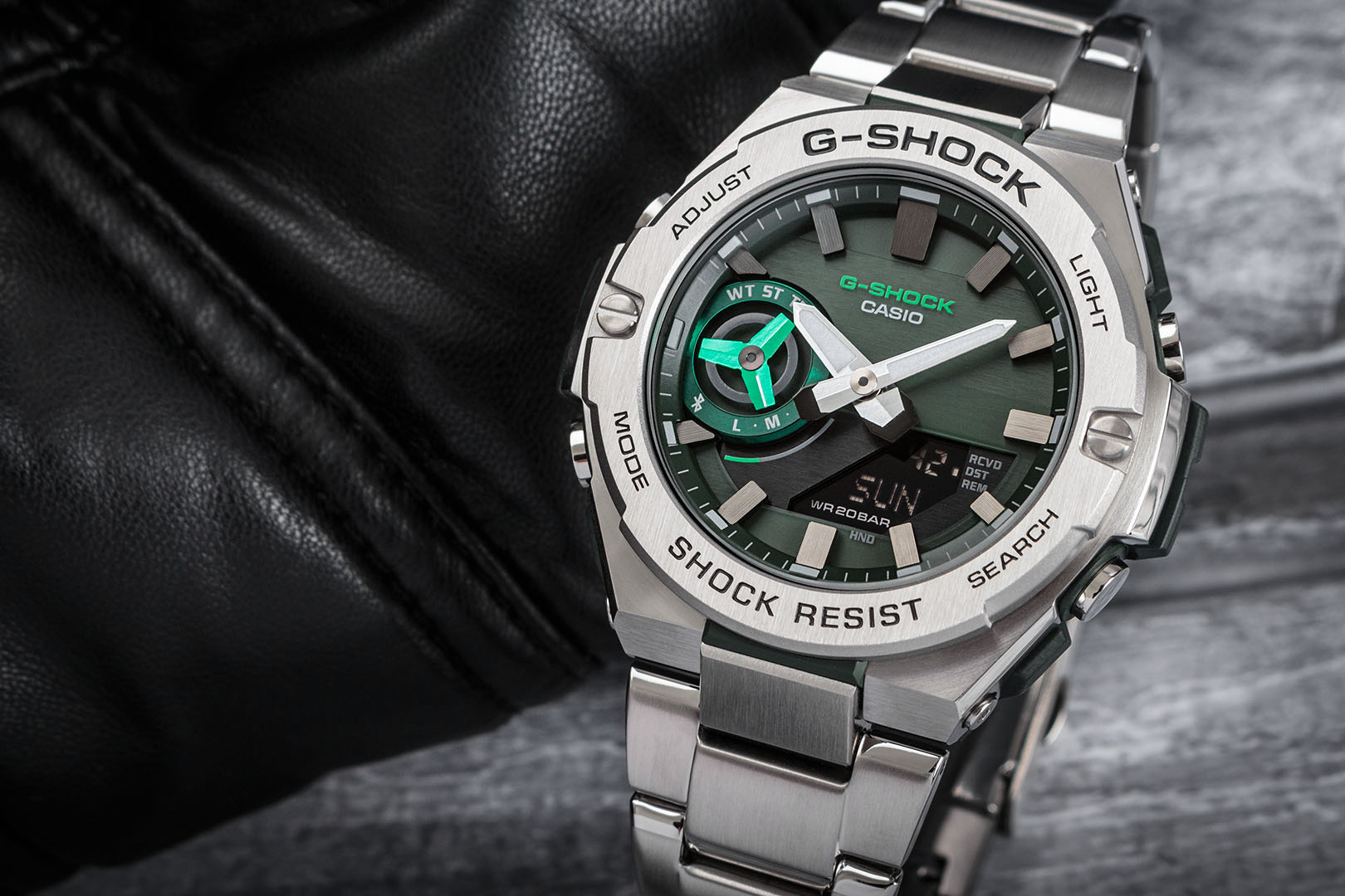 Casio G-Shock GST-B500 Review – When size matters