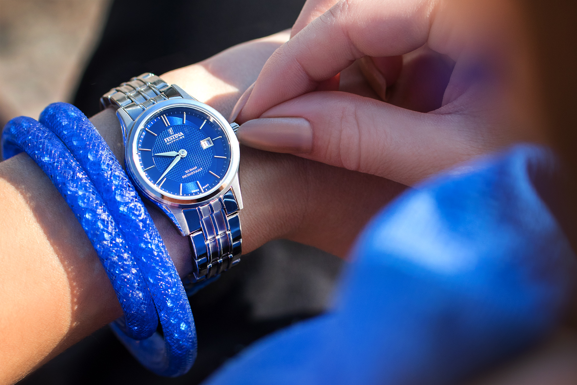 Small women's watches for tiny wrists – Photo Gallery