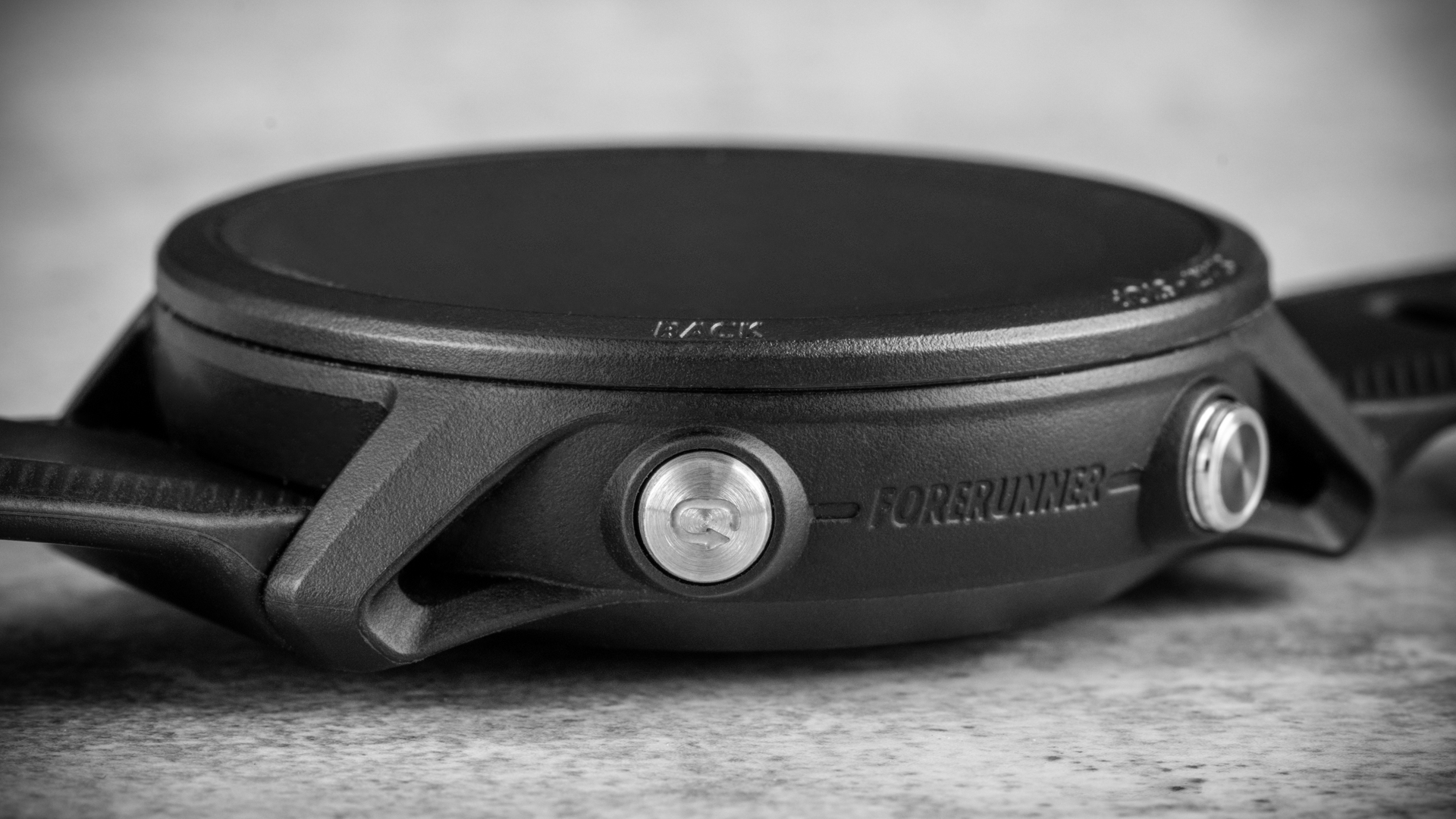 DUEL: Garmin Forerunner 255 vs. Garmin Forerunner 955