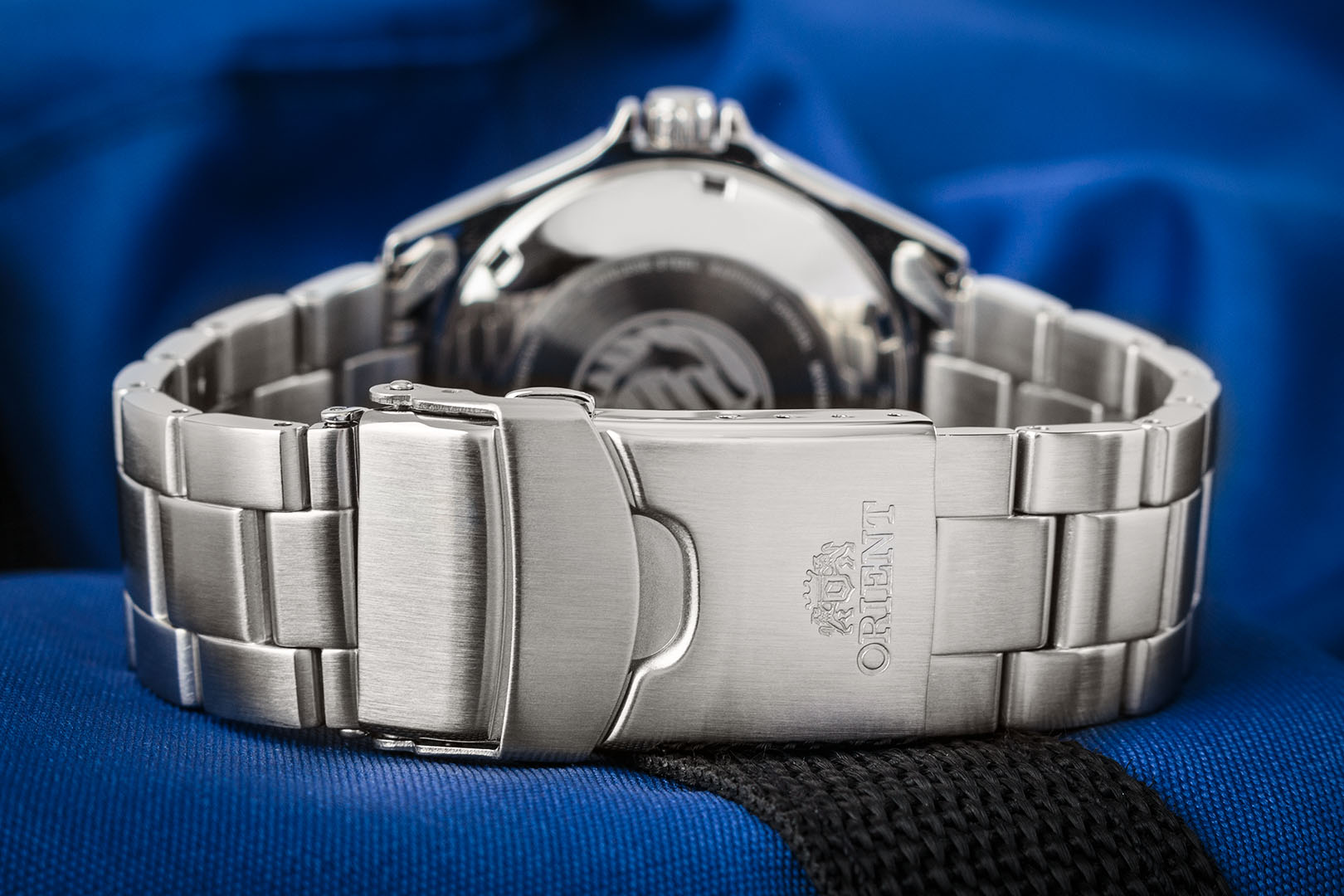 Orient Kamasu Review | Hodinky-365.com