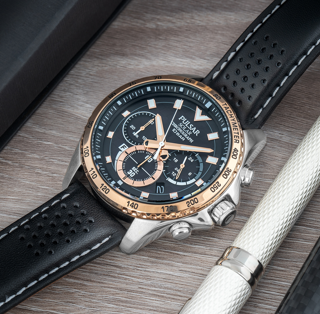 Pulsar Accelerator Solar Chronograph: Review