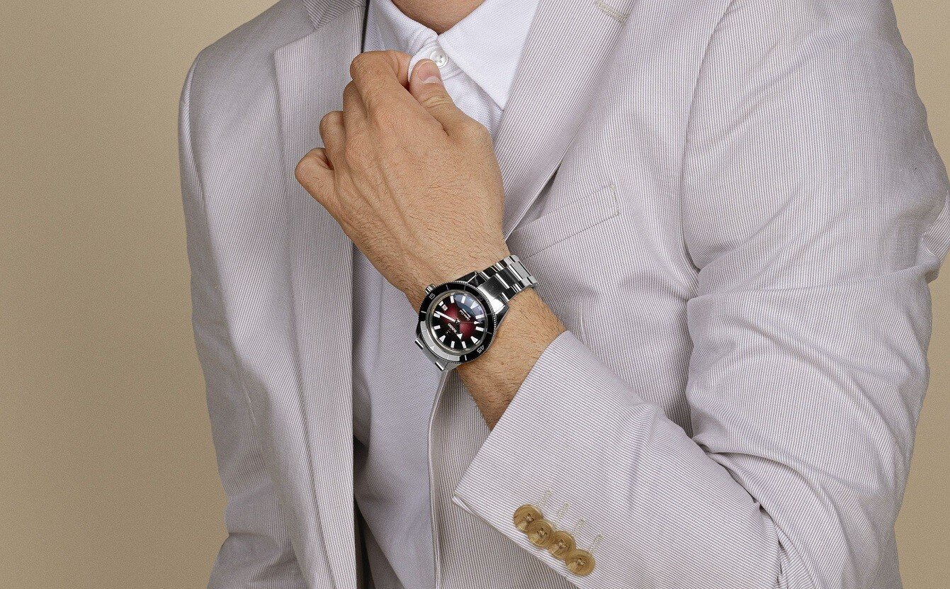 Rado Captain Cook Automatic R32105353 | Hodinky-365.com